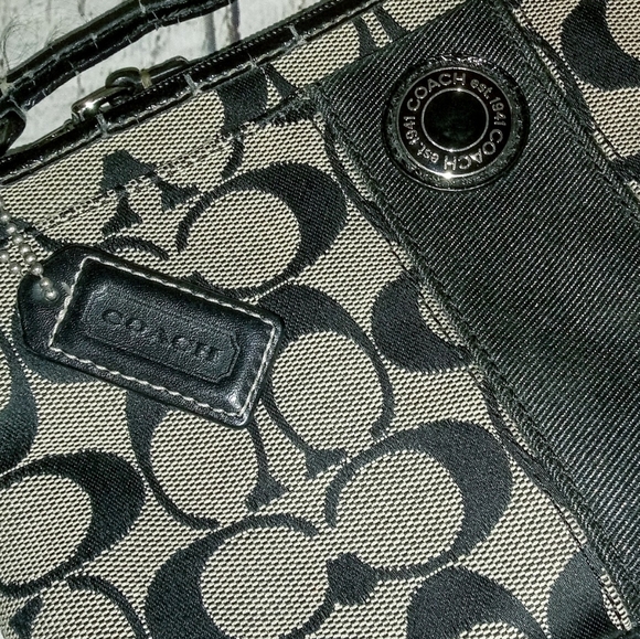 Coach | Bags | Coach Black Gray Signature Stripe Large Wristlet | Poshmark